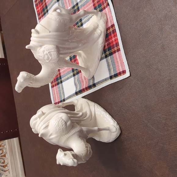 Atlantic mold | Other | Vintage Atlantic Mold Camels Pair | Poshmark